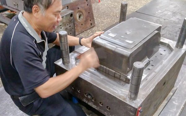 About – Mighty Molding